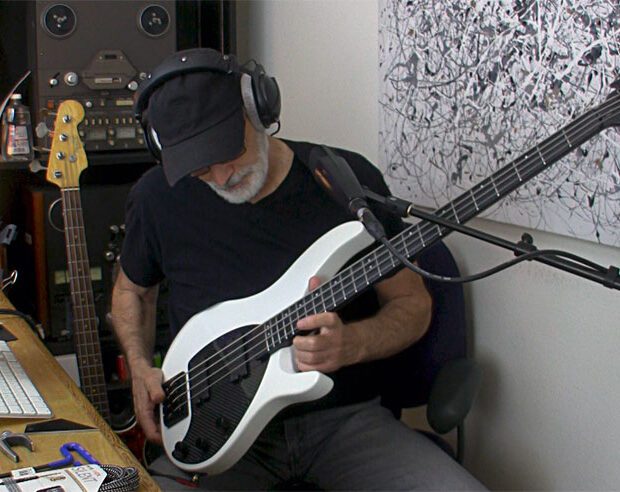 KLŌS Bass Review – KLŌS Apollo Electric Bass With Carbon Fiber Neck
